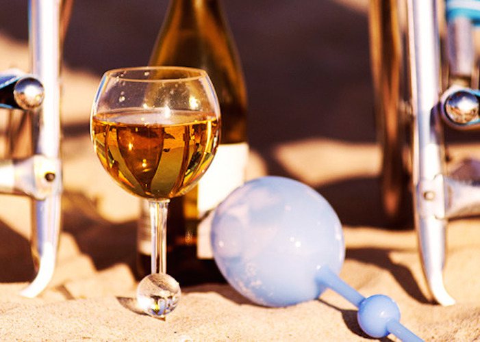 L'invention géniale pour cet été : découvrez le verre qui ne se ...