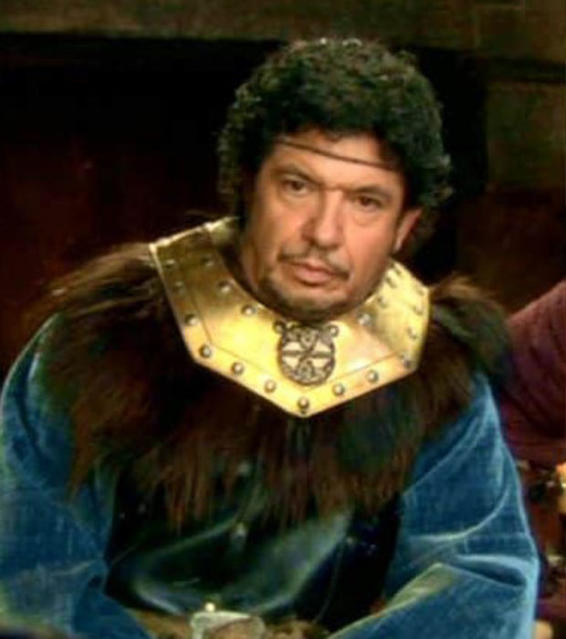 Kaamelott : voici ce que sont devenus les acteurs 11 ans après le début ...